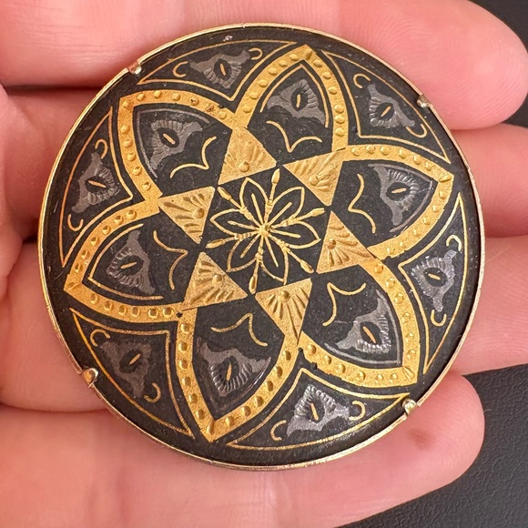Jewelry | Vintage Damascene Brooch Spain Pin | Poshmark